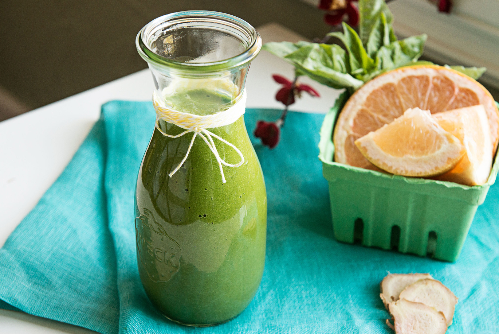 Grapefruit, Basil and Ginger Smoothie - Recipe - nutribullet