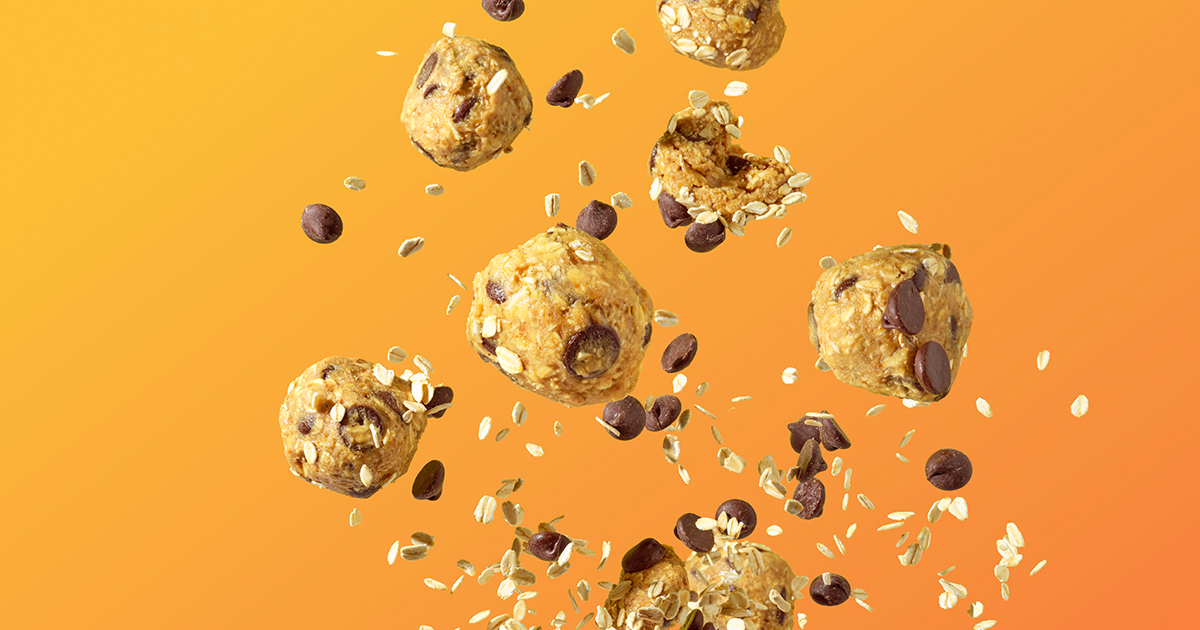 magic bullet Kitchen Express Chocolate Chip Cookie Bites