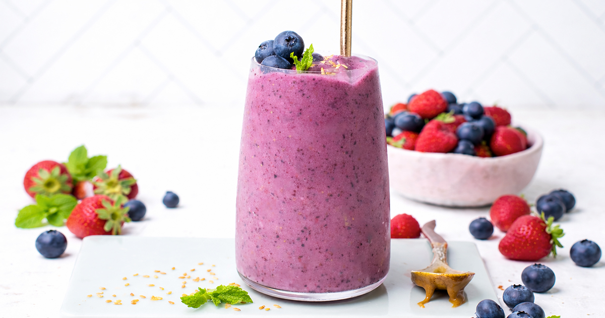 Mixed Berry and Kale Protein Smoothie - Recipe - nutribullet